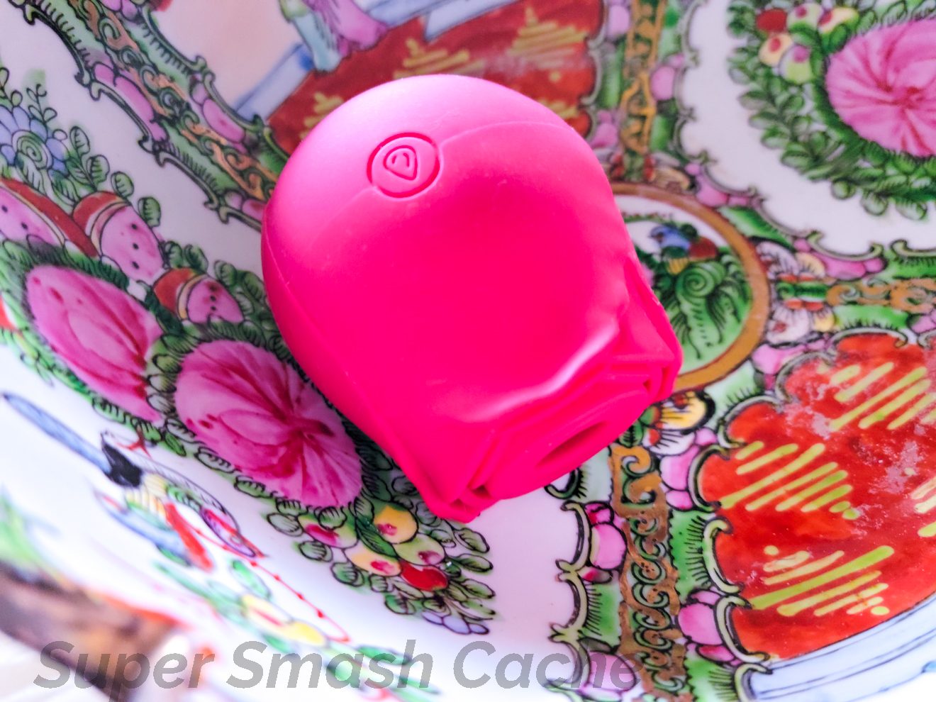 Review: Inya Rose, Womanizer Eco, Pillow Talk Dreamy - Super Smash Cache